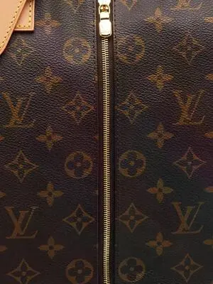 LOUIS VUITTON 2018 Monogram Canvas Tote Bag