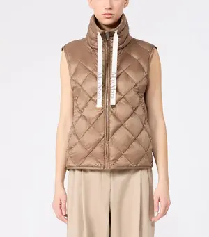 Max Mara Down-filled Diamond Quilted Puffer Gilet With Logo Drawstrings - Beige