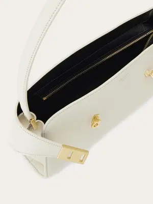FERRAGAMO East-west Hug Shoulder Bag - Mascarpone