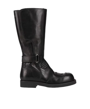 MAISON MARGIELA Minimalist Leather Boots - Black