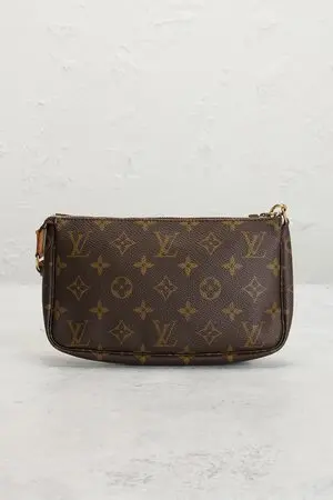 LOUIS VUITTON Monogram Pochette Accessoires Shoulder Bag