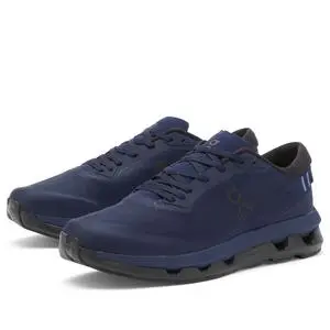 On Cloudze Sneaker