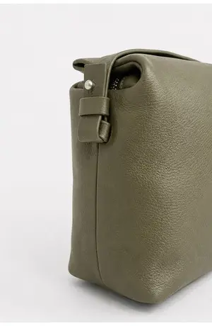 Écotorie Agnes Leather Crossbody Bag - Dark Moss