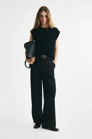 H&M Knit Sweater Vest With Ribbed Trim - Black