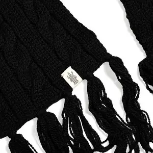 NIRVANNA DESIGNS Plush Scarf - Black