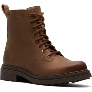 Clarks Orinoco 3 Lane Leather Boot - Walnut Leather