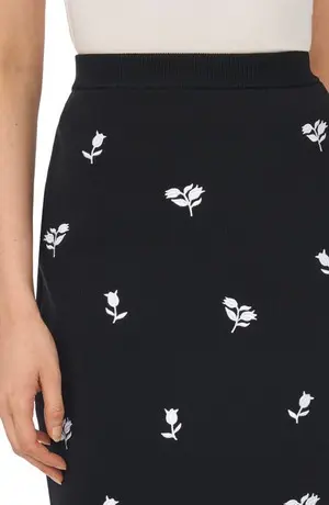 CECE DUPRAZ Embroidered Floral Midi Skirt With Scalloped Hem