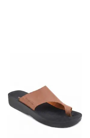 AEROTHOTIC Regan Flip Flop - Brown