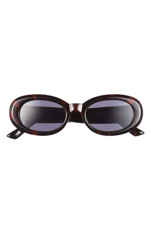 chunky oval sunglasses