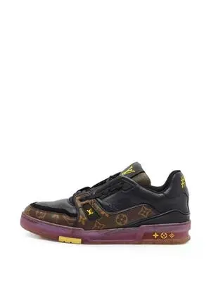 LOUIS VUITTON Trainer Monogram Sneakers - Black