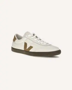 VEJA Panenka Sneakers