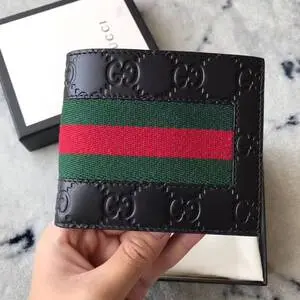 Gucci Signature Web Wallet