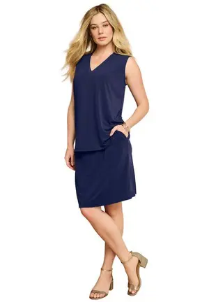 Roaman's Ultrasmooth® Fabric V-neck Tank - Navy