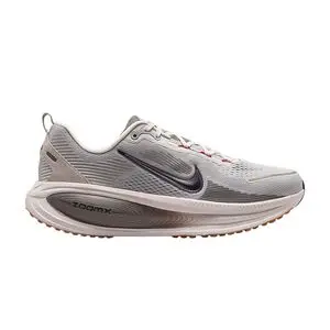 Nike Vomero 18 Road 'now And Then - Grey