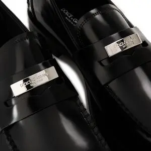 Dolce & Gabbana Polished Penny Loafers