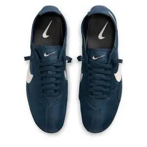 Nike Low-top Retro Casual Sneakers - Black