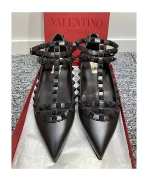 Valentino Garavani Rockstud Leather Ballerina Flats - Brown