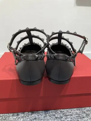 Valentino Garavani Rockstud Leather Ballerina Flats - Brown