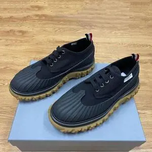 Thom Browne Molded-sole Lace-up Duck Shoes