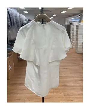 Chloé Lotus Leaf Sleeve Blouse