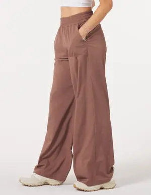GLYDER Sydney Wide-leg Stretch Woven Pants - Mocha
