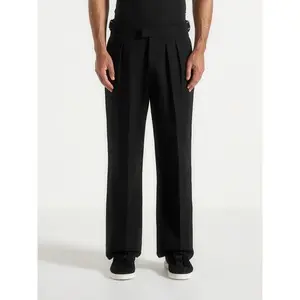 Manière De Voir Pierre Pleated Trousers - Black