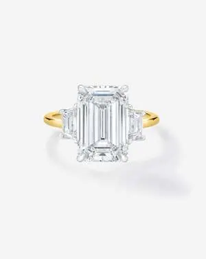 Ring Concierge Emerald Cut Lab Diamond Engagement Ring With Trapezoids - Gold