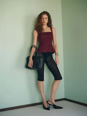 REFORMATION Jill Cropped Mesh Pant - Black