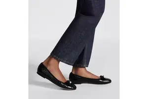 Dior Quilted Leather Ballerina Flats With Bow And Cd Pearl Detail - Black