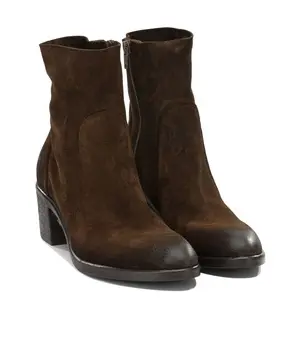 STRATEGIA Mid Heel Block Ankle Boots With Zip Up And Distressed Texture