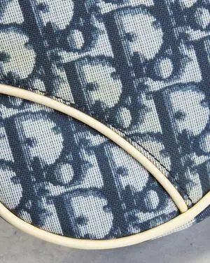 FWRD RENEW Dior Issimo Pochette Saddle Bag - Navy