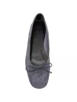 AeydĒ Tiby Suede Ballet Flats With Bow Detailing - Grey