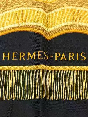 Hermès 20th Century Poste Et Cavalerie Silk Scarf 90 Scarves - Black