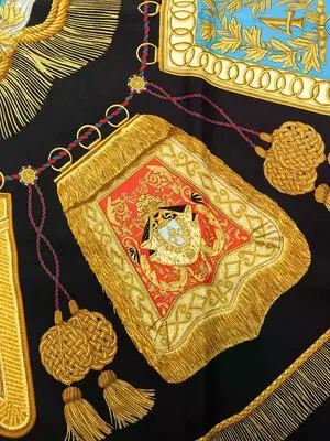 Hermès 20th Century Poste Et Cavalerie Silk Scarf 90 Scarves - Black