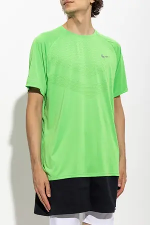 Nike Graphic Logo T-shirt
