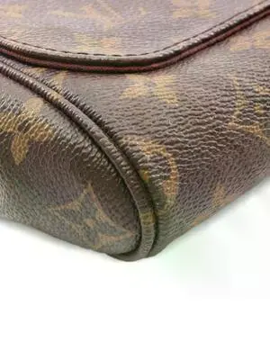 LOUIS VUITTON Favorite Mm Monogram Canvas Handbag