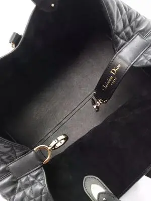 Dior 2010s Medium Toujours Macro Cannage Tote Bag - Black
