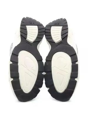 Dior 2010s B30 Sneakers