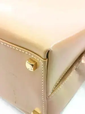 FERRAGAMO Gancini Two-way Leather Tote Bag - Neutrals