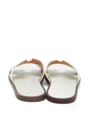 Hermès Izmir H-cut Sandals