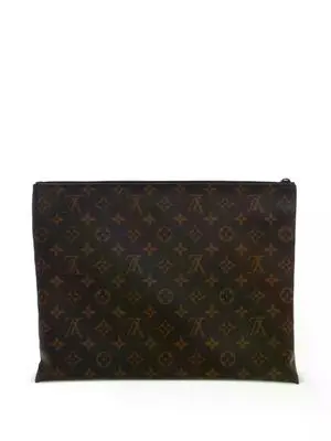 LOUIS VUITTON Monogram Pochette Clutch Bag