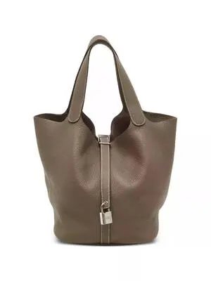 Hermès 26 Picotin Lock Handbag - Grey