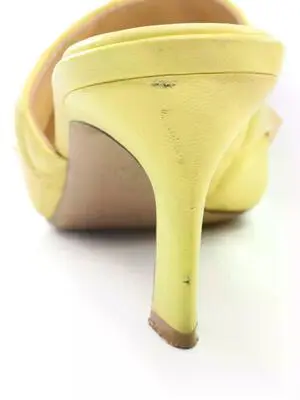 Valentino Garavani 2000s Quilted Sandals