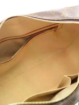 LOUIS VUITTON Monogram Canvas Shoulder Bag