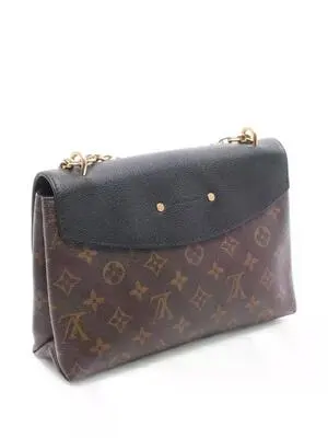 LOUIS VUITTON Monogram Chain Shoulder Bag