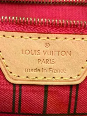 LOUIS VUITTON Neverfull Mm Monogram Tote Bag - Brown