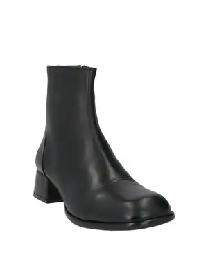 NILA & NILA Ankle Boots In Leather