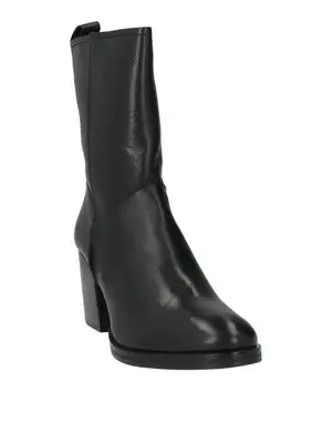 NILA & NILA Leather Ankle Boots