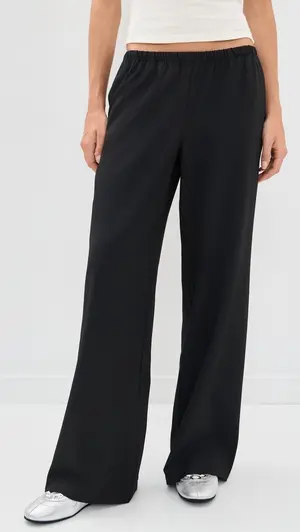Good American The Pull On Trousers