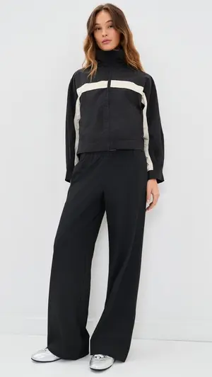 Good American The Pull On Trousers